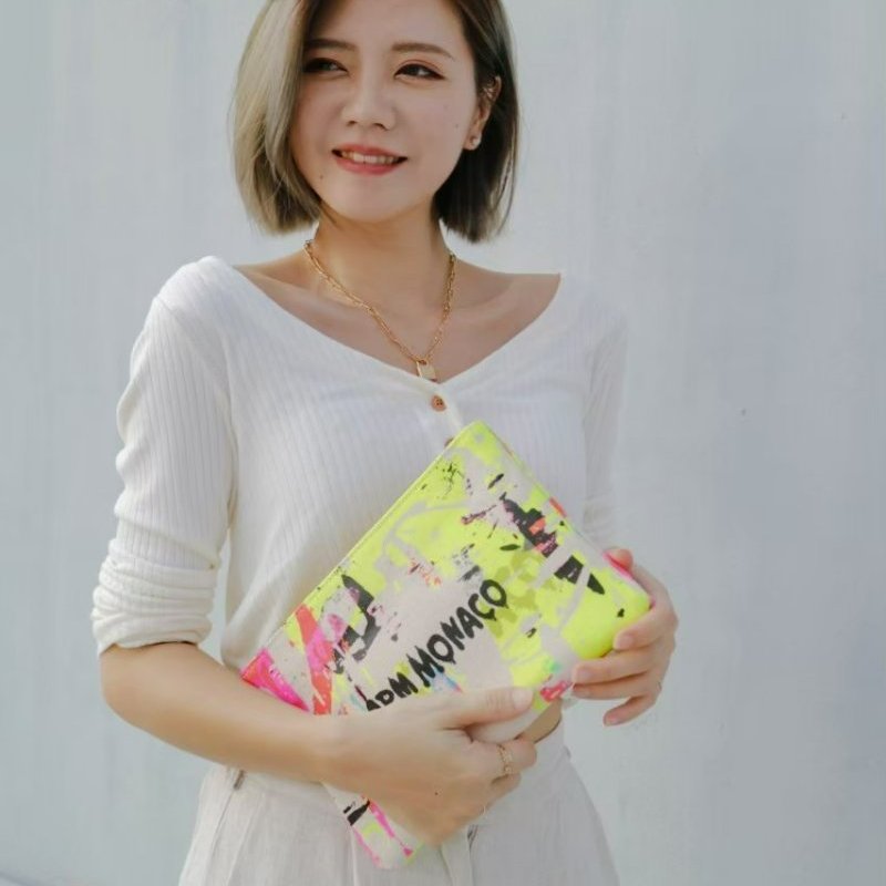 APM Monaco FUN CRAZY LOVE 手拿包｜PopChill 拍拍圈