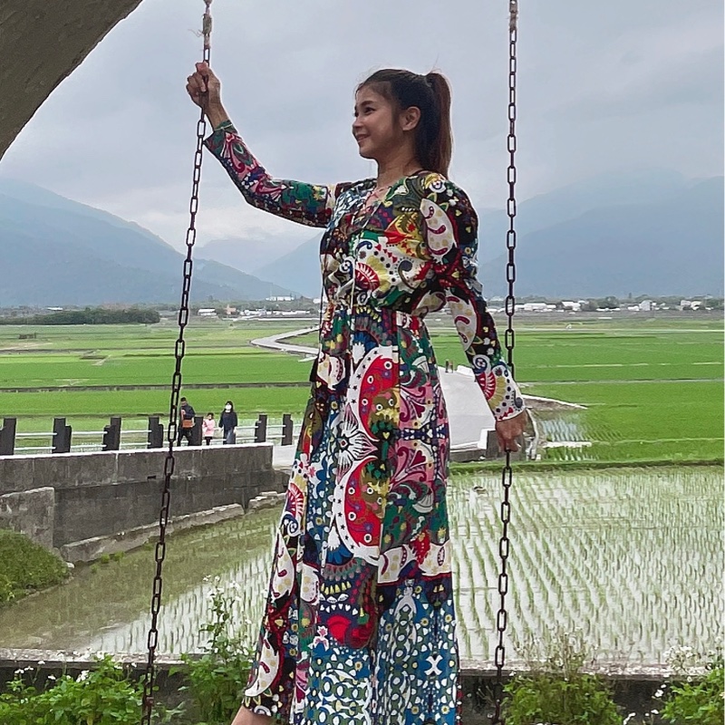 IROO 渡假風 連身長裙｜PopChill 拍拍圈