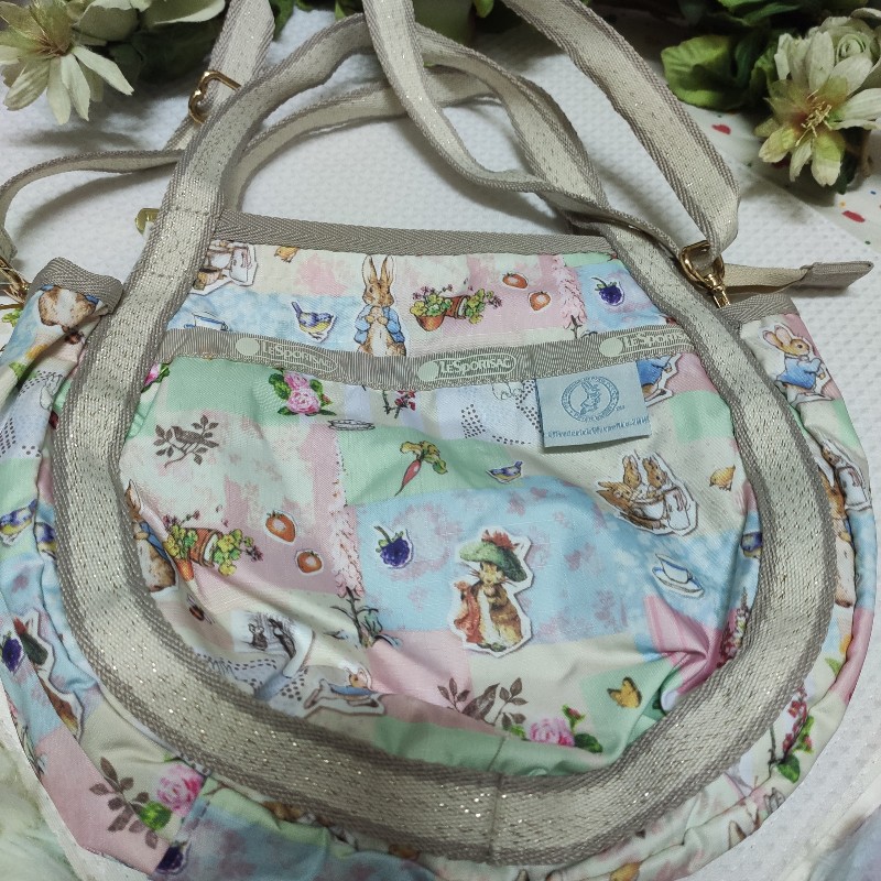 LeSportsac Peter Rabbit 聯名款小包｜PopChill 拍拍圈