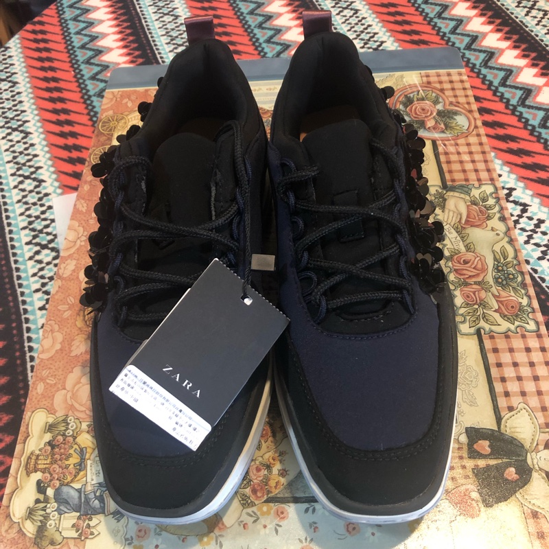 ZARA｜PopChill 拍拍圈