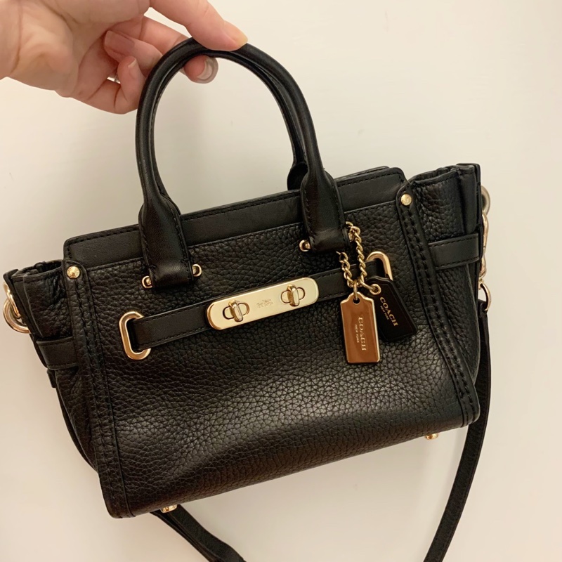 Coach Swagger 21 黑色｜PopChill 拍拍圈