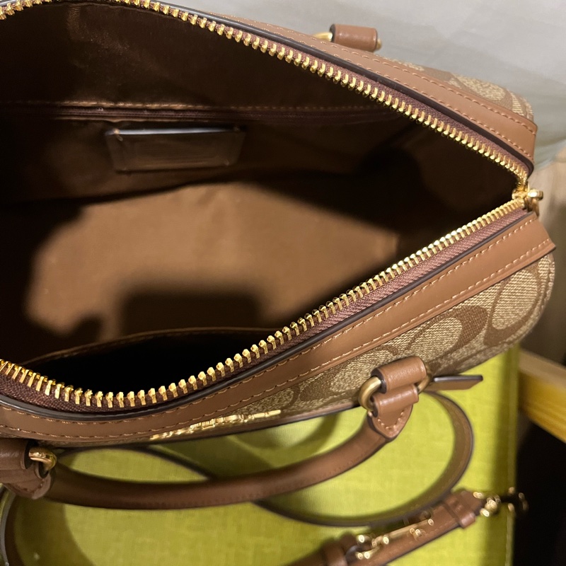 割愛包降價！95成新Coach 焦糖咖波士頓包｜PopChill 拍拍圈