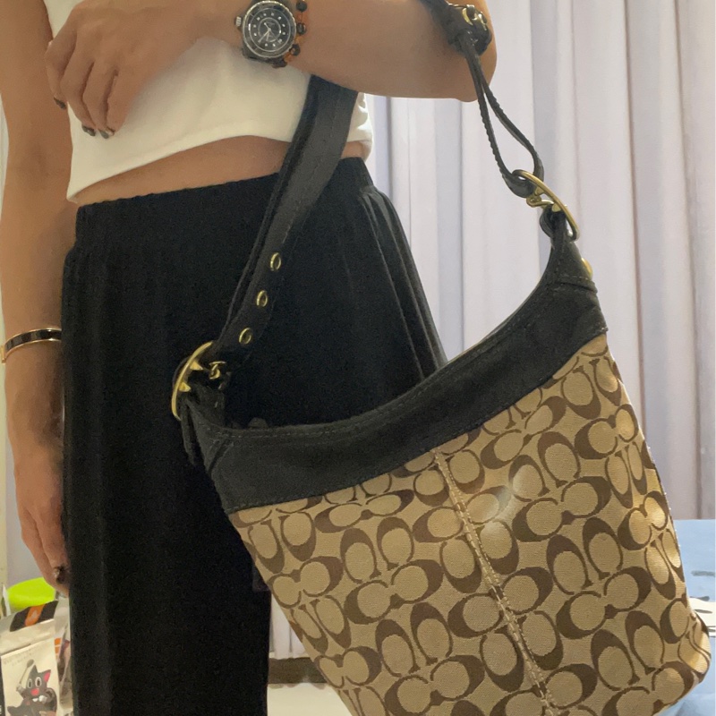 COACH 蔻馳 H0793-11437 CC紋斜背水桶包 手提包 肩背包｜PopChill 拍拍圈