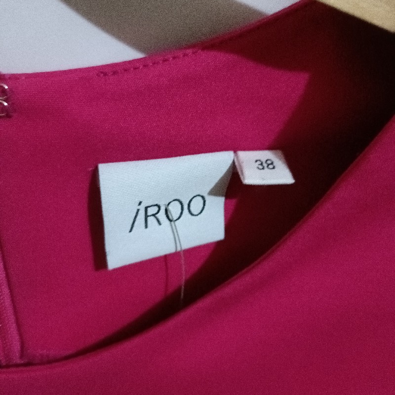 iROO桃花修身洋裝｜PopChill 拍拍圈