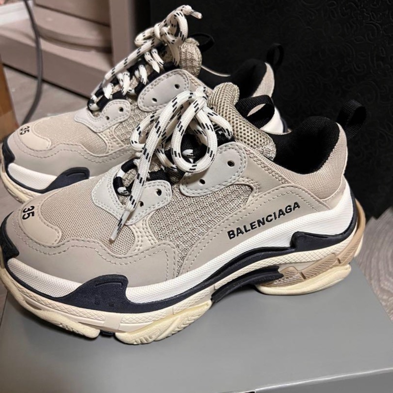 Balenciaga triple s 奶茶米色 老爹鞋 巴黎世家 運動鞋｜PopChill 拍拍圈