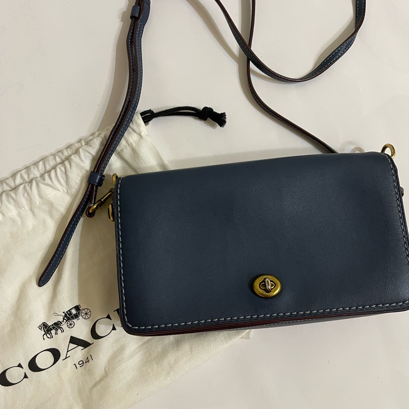 Coach Dinky 深藍肩背包｜PopChill 拍拍圈