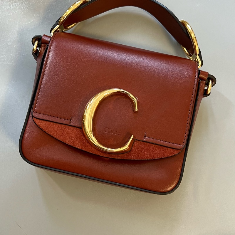 Chloe｜PopChill 拍拍圈