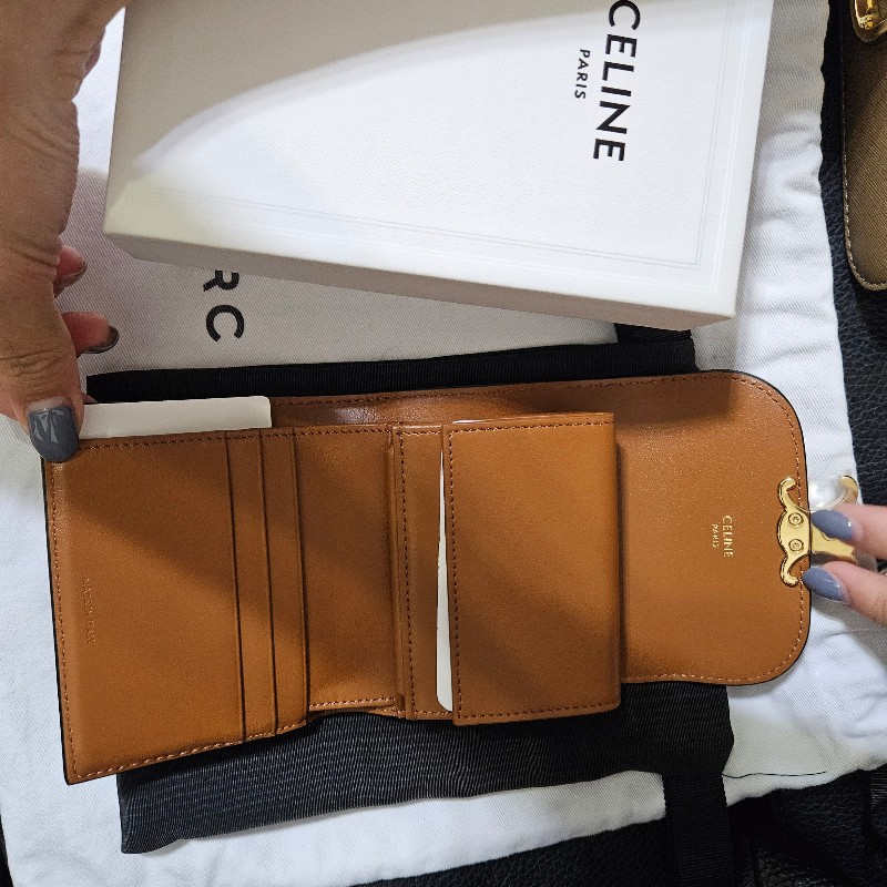 CELINE 短夾百貨專櫃購入｜PopChill 拍拍圈