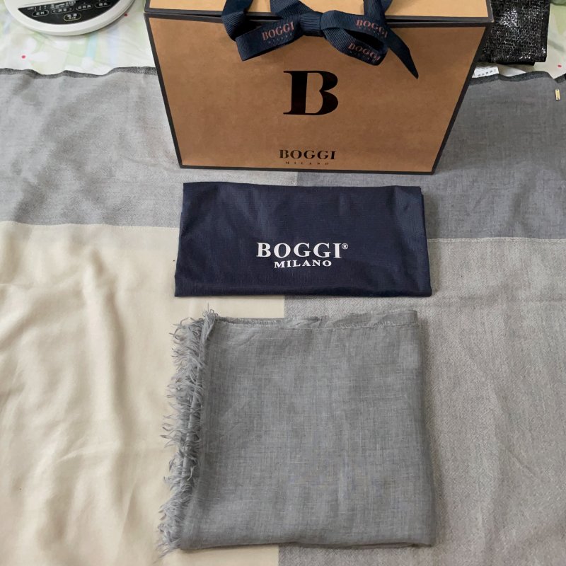 💯正貨 ️【Boggi】Milano Cashemire Wool Scarf。義大利羊毛圍/頸巾｜PopChill 拍拍圈