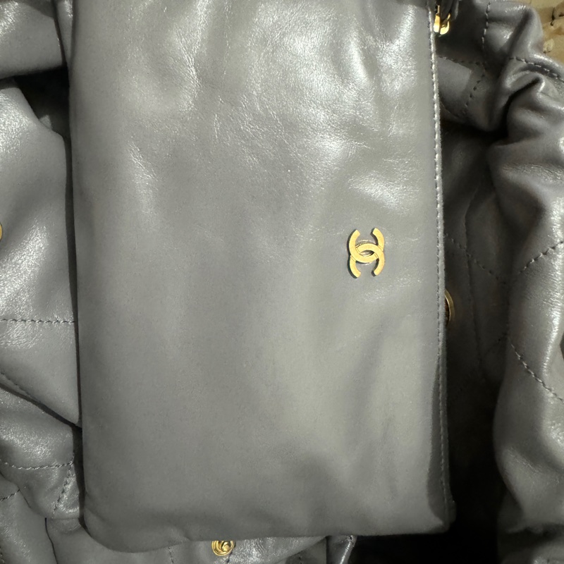 Chanel 22 small size Grey color｜PopChill 拍拍圈