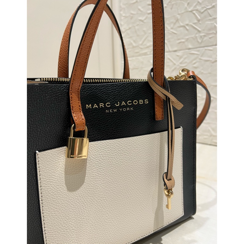 MARC JACOBS Mini Grind Colorblock 斜挎托特包（黑白拼色）｜PopChill 拍拍圈