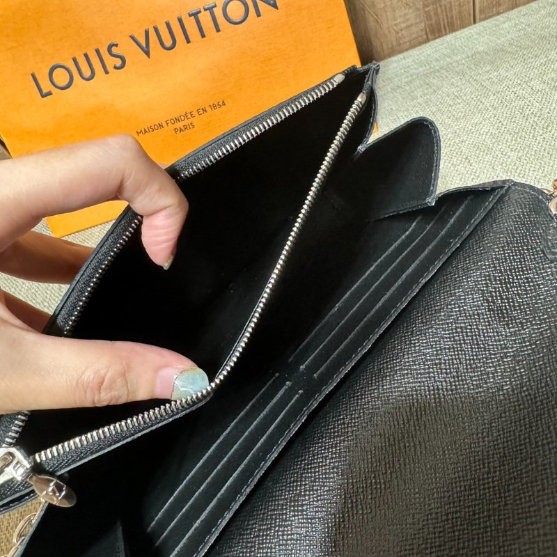 lv Woc twist Woc｜PopChill 拍拍圈