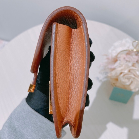 Hermes 愛馬仕金扣錢包 Constance Slim Compact Bicolore Veau Eve｜PopChill 拍拍圈