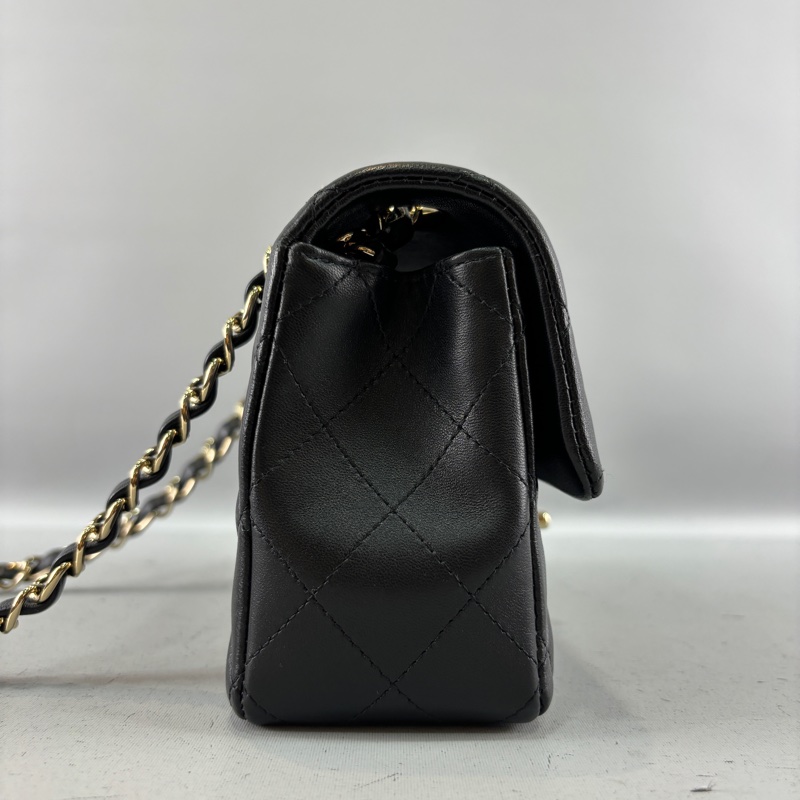 Chanel A69900 黑金羊皮Mini Coco 20 口蓋包*｜PopChill 拍拍圈