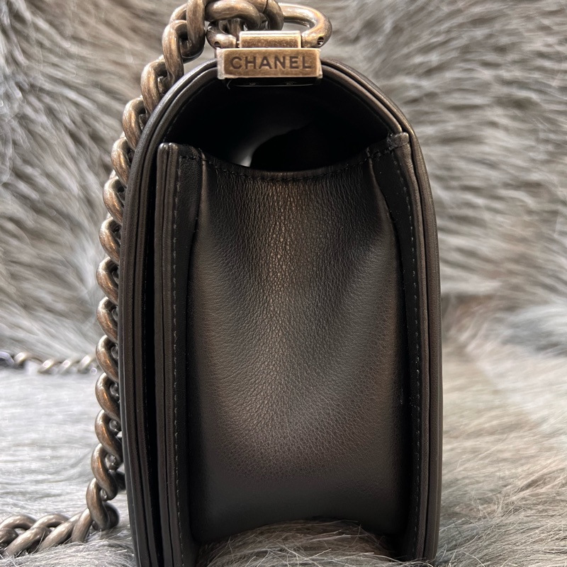 Chanel A67086 黑色 小牛皮 銀釦 Boy25 斜背包 肩背包｜PopChill 拍拍圈