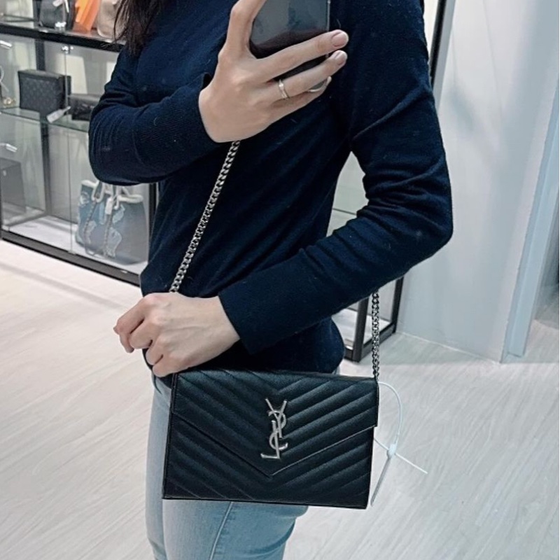 YSL 魚子醬WOC｜PopChill 拍拍圈