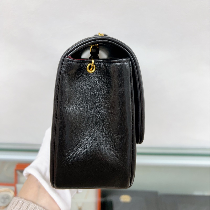 (已出 ) 罕有成色🧡Chanel diana small 22cm 中古黛妃包 黑金翻蓋包小號｜PopChill 拍拍圈