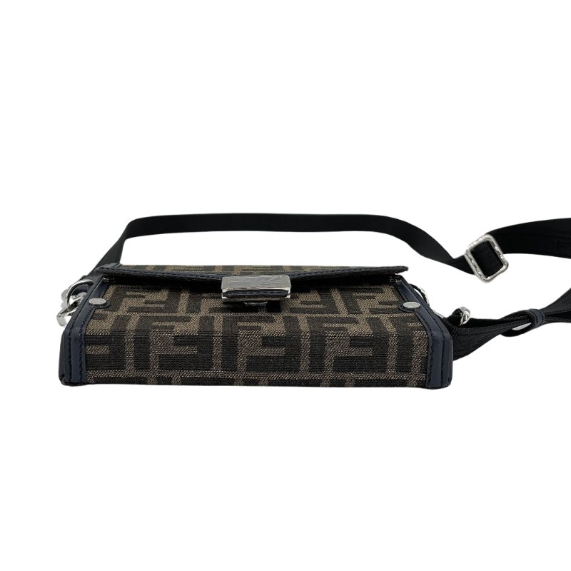 Fendi Mini Soft Trunk Baguette 帆布斜背手機包(7AS139-深藍/棕)｜PopChill 拍拍圈