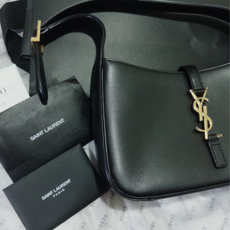 YSL Saint Laurent LE 5A7｜PopChill 拍拍圈