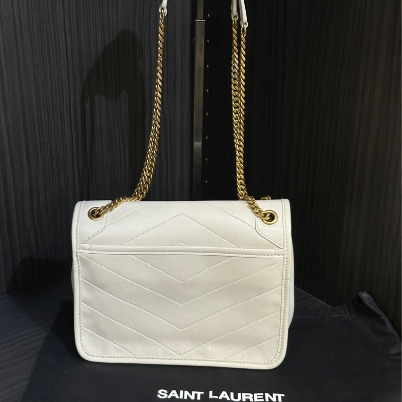 📍Ysl Niki Baby奶油白色｜PopChill 拍拍圈