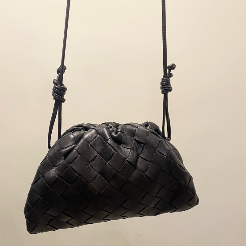 bv mini pouch 迷你 雲朵包｜PopChill 拍拍圈