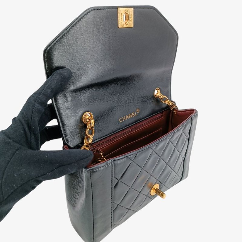 CHANEL Vintage Black Lambskin Quilted Gold chain Flap Bag｜PopChill 拍拍圈