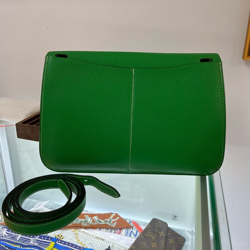 Hermes Halzan 31 green Y stamp💚｜PopChill 拍拍圈