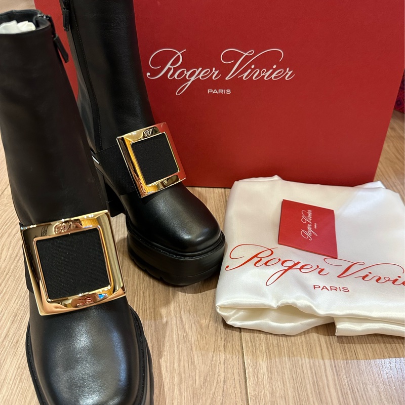 全新 ROGER VIVIER Buckled leather platform ankle boots 36.5 皮革厚底踝靴 ...