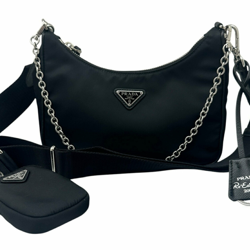 PRADA Panda 包袋 Re-Edition 2005 單肩尼龍黑色鏈條三角板 1BH2024 女士男士｜PopChill 拍拍圈