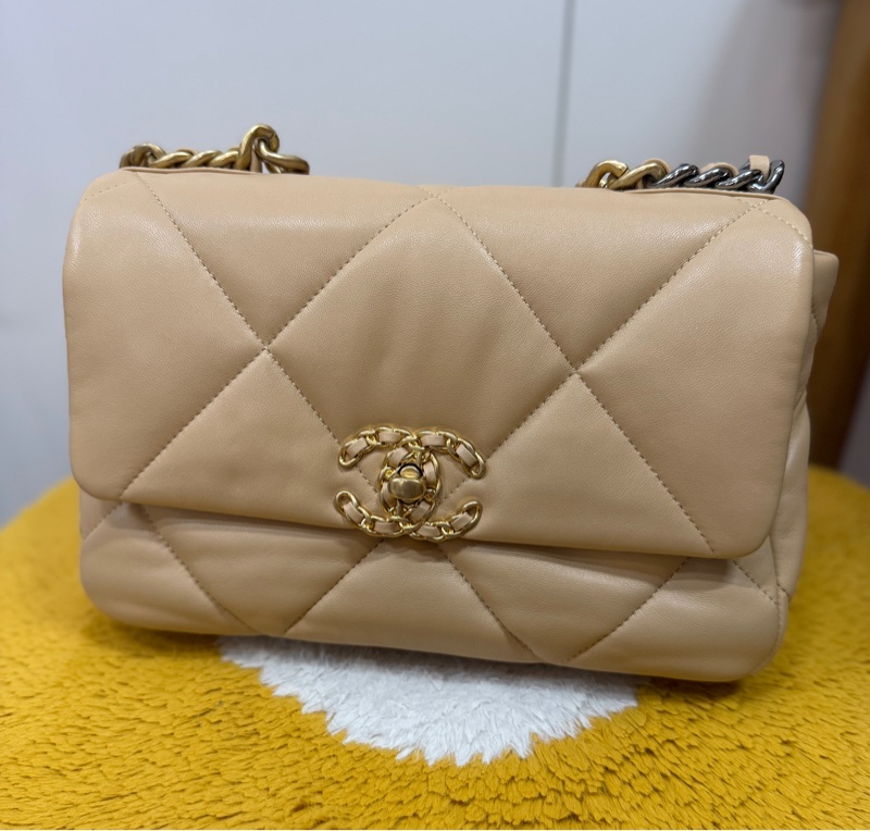 Chanel 19 Small Size｜PopChill 拍拍圈