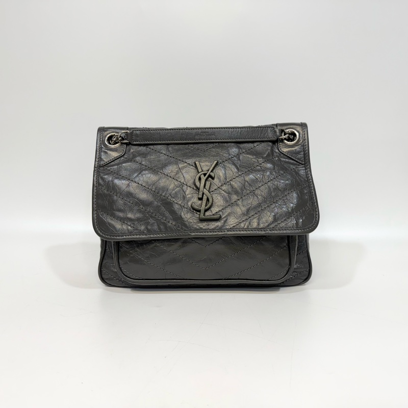 YSL灰色揉製牛皮霧銀鍊中號NIKI側背包633158｜PopChill 拍拍圈