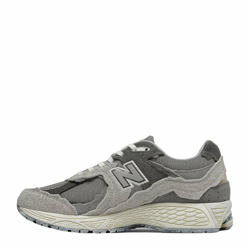 New Balance - Sneakers 2002R Grey D - M2002 - GREY/D | size: 44.5 ...